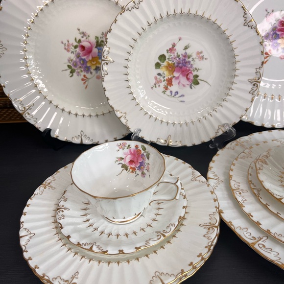 Royal Crown Derby | Dining | Elegant Floral Dinnerware Set With Gold ...